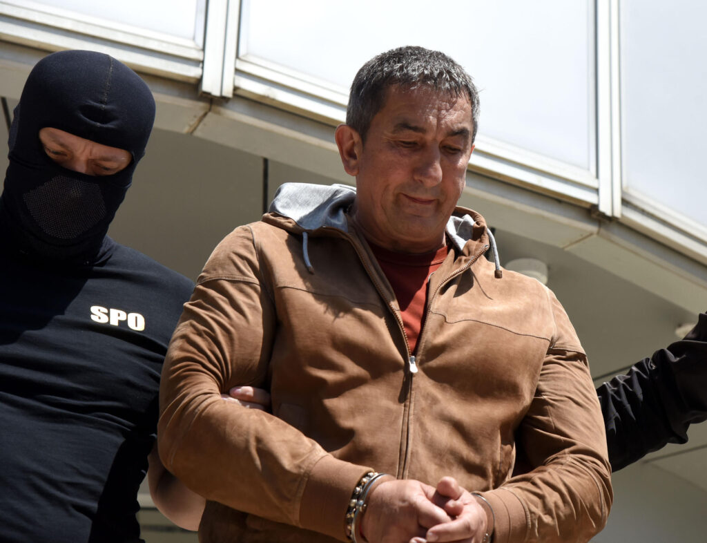 MILAN PAUNOVIĆ- INSAJDERSKE PRIČE: Tajne trojke – Monitor